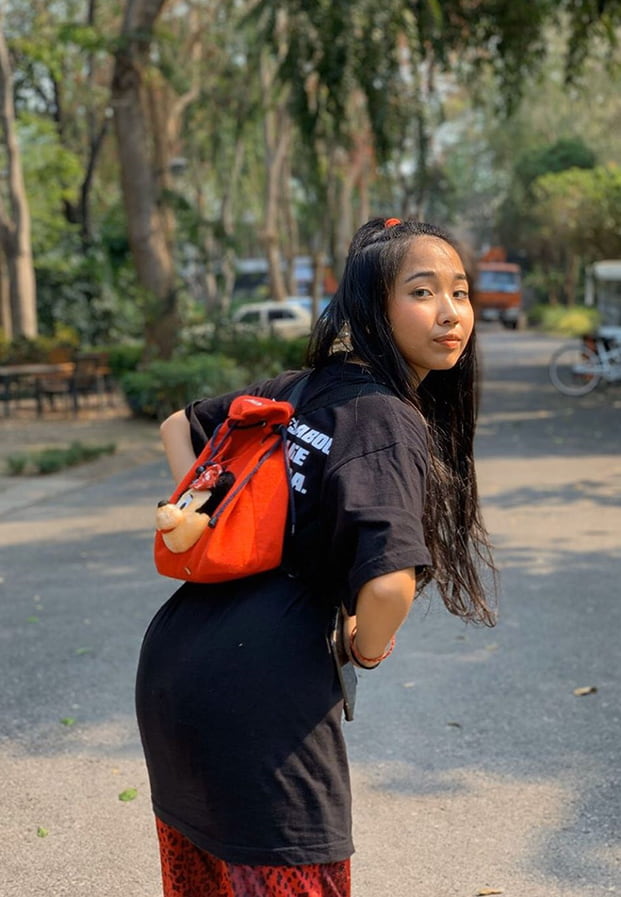 ประวัติ!! Milli The Rapper สาวน้อยจอมแสบ วัย 17 ปี - แมงเมาท์มอย สื่อ ...