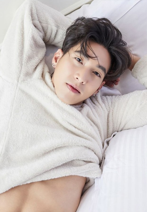 ประวัติ!! โตโน่ ภาคิน คำวิลัยศักดิ์ หนุ่มหล่อหน้าตี๋จากขอนแก่น - แมงเ ...