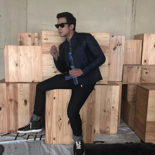 ประวัติ!! เจมส์ มาร์ พระเอกหนุ่มหน้าใสทายาทพันล้าน - แมงเมาท์มอย สื่อ ...