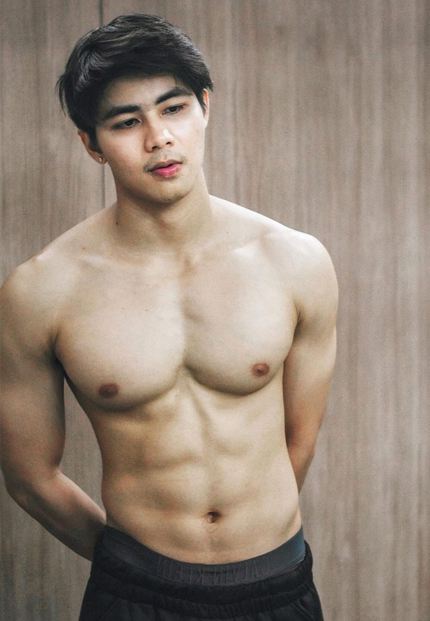 หล่อกระชากใจ!! แมน นรินทร์ นายแบบหนุ่มงานดี หุ่นยั่วเย ขยี้ใจขั้นสุด