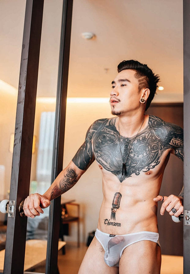 พ่อค้าหุ่นแซ่บ!! Chonsorn Damrong พ่อค้าทุเรียนสุดแซ่บ ดีกรีนายแบบคนดังพัทยา - แมงเมาท์มอย สื่อ ...