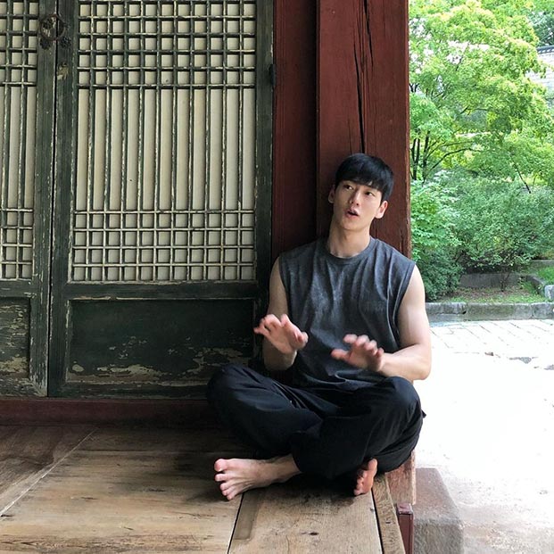 ร้อนระอุ!! Daolum นักกีฬาว่ายน้ำทีมชาติเกาหลี ห่อหมกใหญ่มาก - แมงเมาท์ม ...