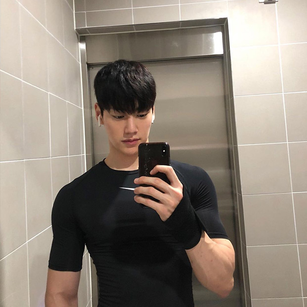 ร้อนระอุ!! Daolum นักกีฬาว่ายน้ำทีมชาติเกาหลี ห่อหมกใหญ่มาก - แมงเมาท์ม ...