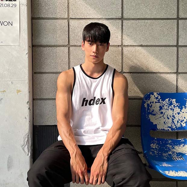 ร้อนระอุ!! Daolum นักกีฬาว่ายน้ำทีมชาติเกาหลี ห่อหมกใหญ่มาก - แมงเมาท์ม ...