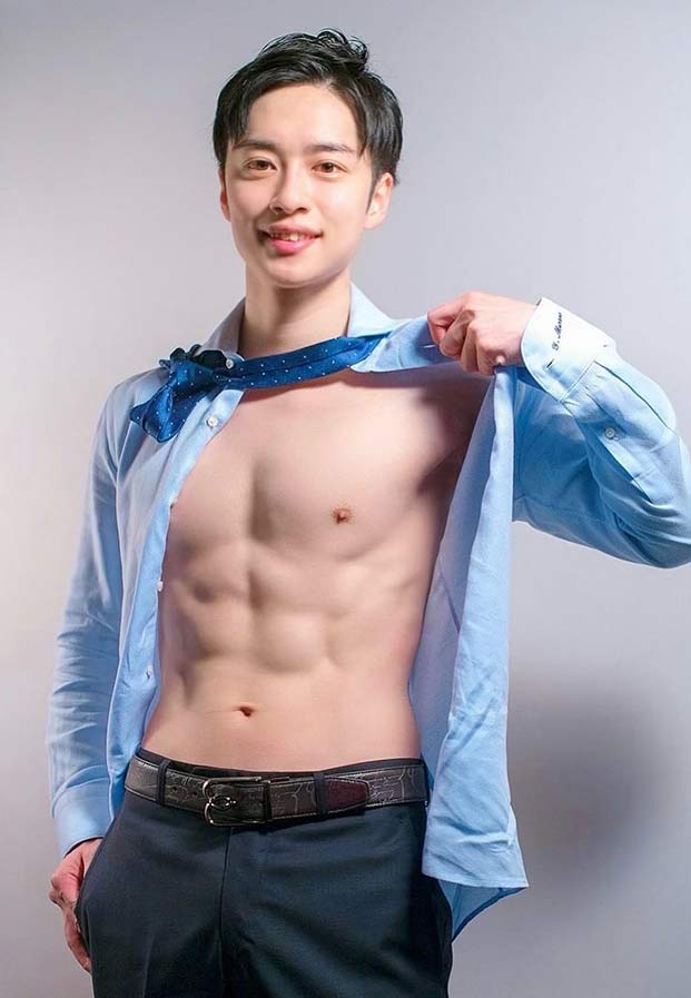 งานดีดี๊ เรียว คันซากิ นายแบบหล่อเสียว ลำเรียวยาว หล่อโดนใจ