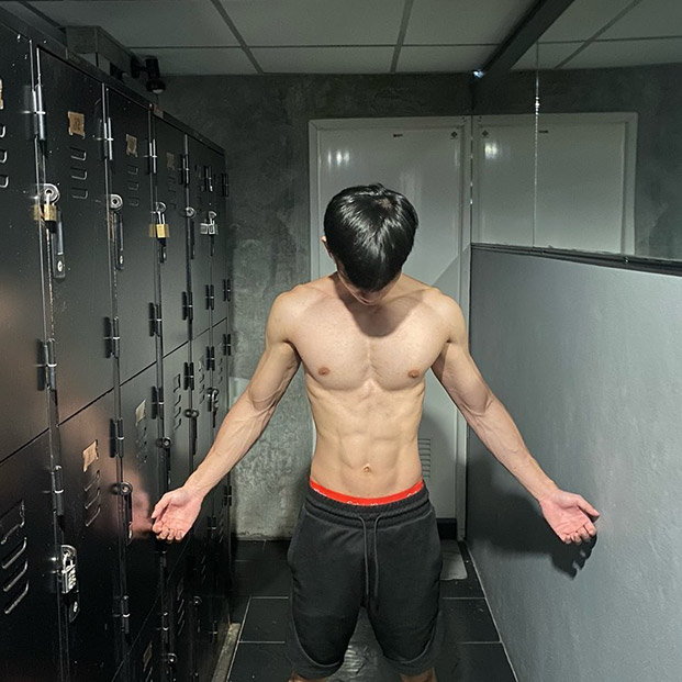 หล่อล่ำ!! อั้ม ชนินทร์ นายแบบนู๊ด สุดเซ็กซี่ หล่อ แซ่บกระชากใจ