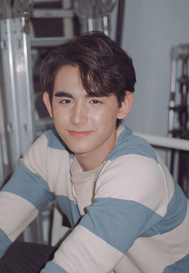 ประวัติ !! นักแสดงหนุ่มหล่อ น้องเดรก สัตบุตร ลูกครึ่งไทย-อเมริกัน