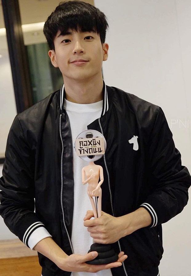 เปิดประวัติ นน ชานน นักแสดงหนุ่มหล่อ งานดี