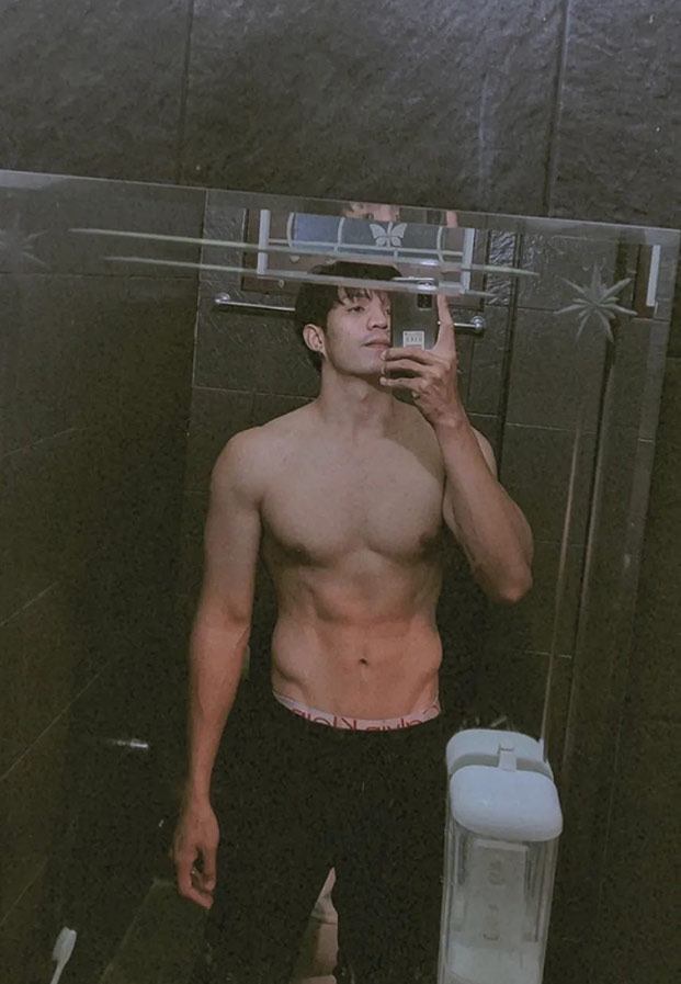 หุ่นแน่นมาก!! เจ ธนพล เทรนเนอร์หนุ่มหล่อ ซิกแพคแน่น หุ่นโครตดี