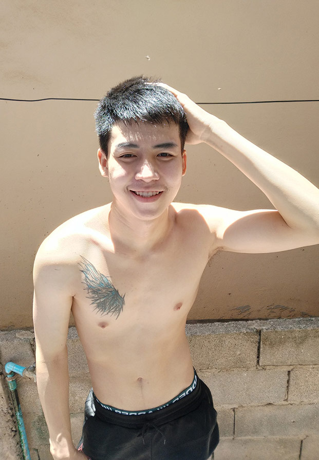 ซ่อนรูปมาก!! Aps Thongkul หนุ่มหล่อละมุน ที่ซ่อนความแซ่บสุดสยิวไว้ไม่มิด