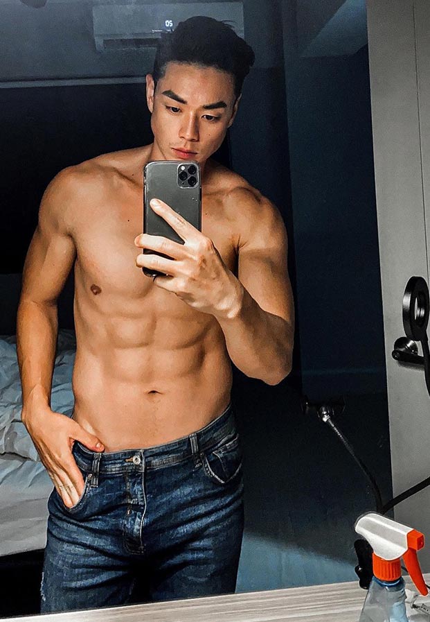 ซิกแพคแน่น!! Daniel Kim นายแบบหนุ่มหล่อหน้าตี๋ หุ่นเซ็กซี่ขยี้ใจ