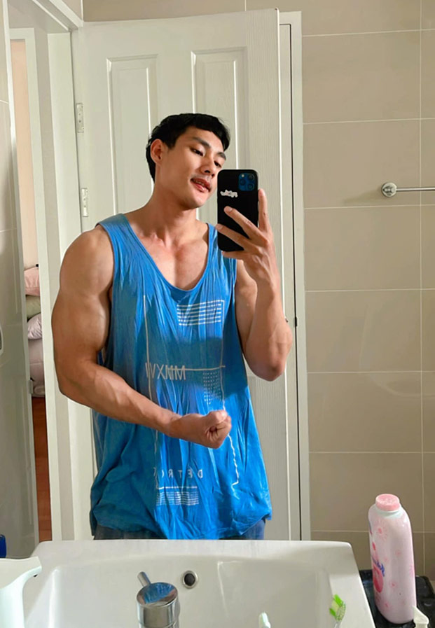 หุ่นอย่างแน่น!! เจย์ วัชรพงษ์ เทรนเนอร์หนุ่มหล่อ หุ่นสุดปัง กล้ามใหญ่โดนใจ