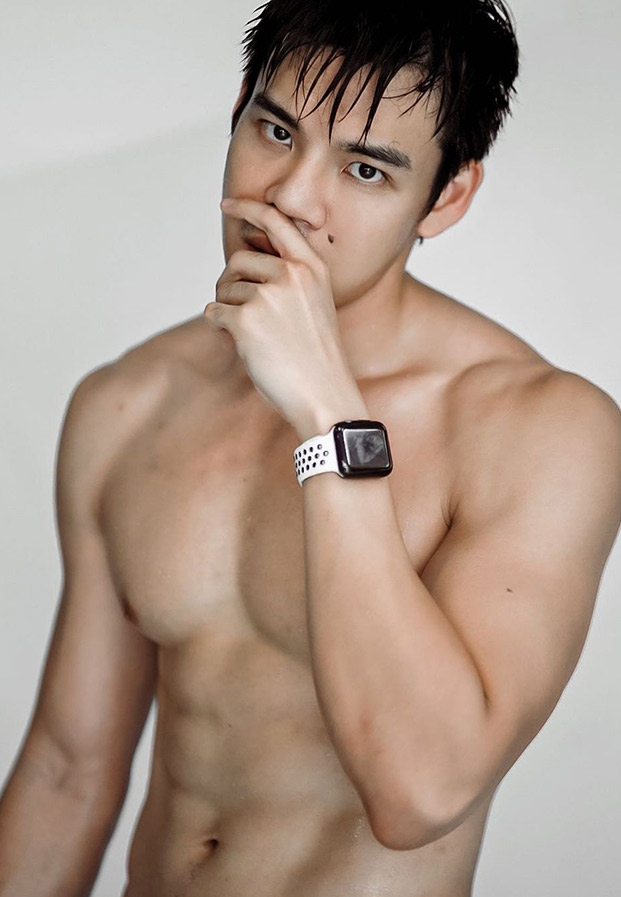 หล่อใจบาง!! Teddy Bearn นายแบบหนุ่มหล่อ หุ่นสุดแซ่บ เห็นแล้วดีต่อใจ