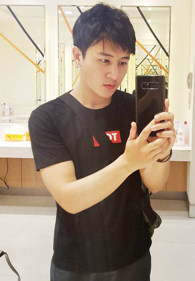 เปิดวาร์ป ฟ้า นันท์มนัส หนุ่มหล่อสุดเฟิร์ม งานดี ขวัญใจสาวๆ