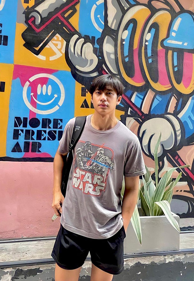 แจม รชตะ ประวัตินักแสดงดาวรุ่ง แซ่บเว่อร์ หล่อจนต้องร้องขอชีวิต