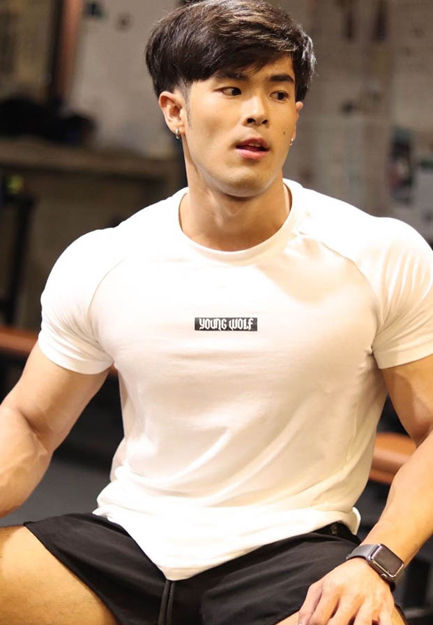 ส่องวาร์ป Supakorn Dittaruk หนุ่มหล่อกล้ามแน่น หุ่นล่ำ งานดีสุดๆ