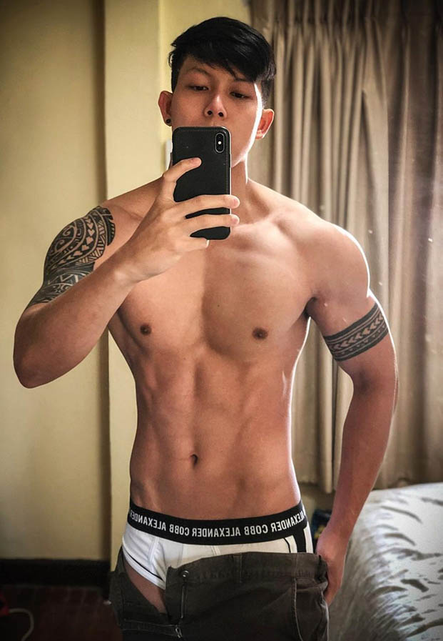 เปิดวาร์ป Waranyu Thaprasop นายแบบงานดี กล้ามโตเห็นแล้วใจละลาย