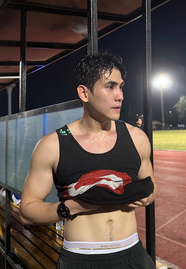 เซียน กิติภูมิ เปิดวาร์ป หนุ่มหล่อไฟแรง หุ่นแซ่บ ผู้ที่เปี่ยมไปด้วยความ ...