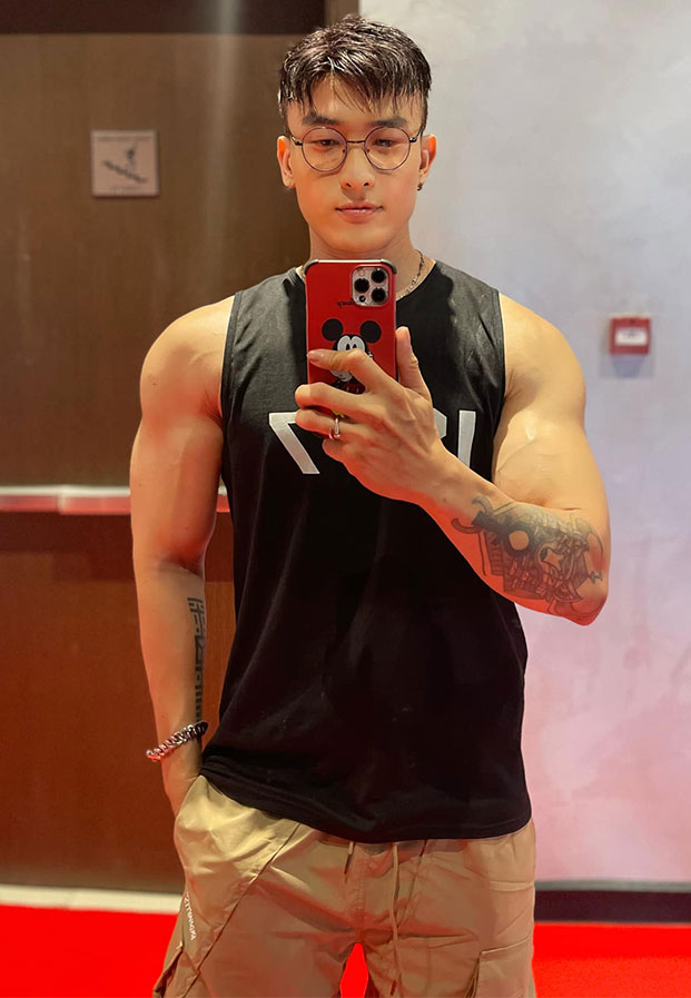 Chan Than San นายแบบหนุ่มเวียดนาม กล้ามแน่นสุดฮอต