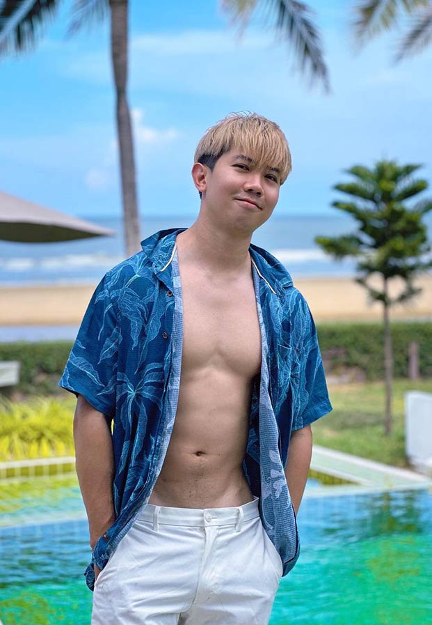 Sarayoot Tangjitpaew เปิดวาร์ป หนุ่มสุดเซ็กซี่ งานดีเบอร์ตอง หล่อเหลา เป้าตุง