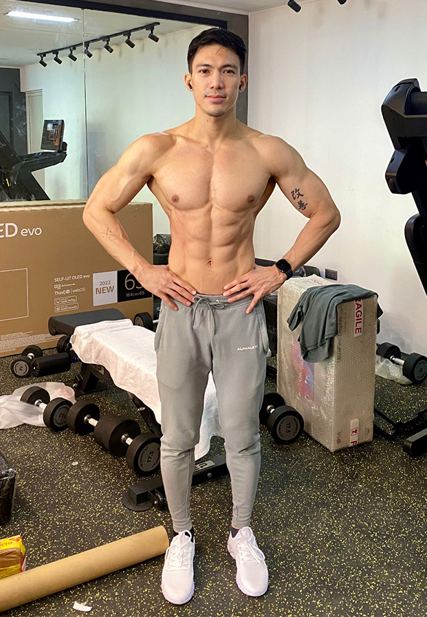 Cho Lim เทรนเนอร์หนุ่มหล่อ งานดี Six pack เริส เร้าใจสุดๆ