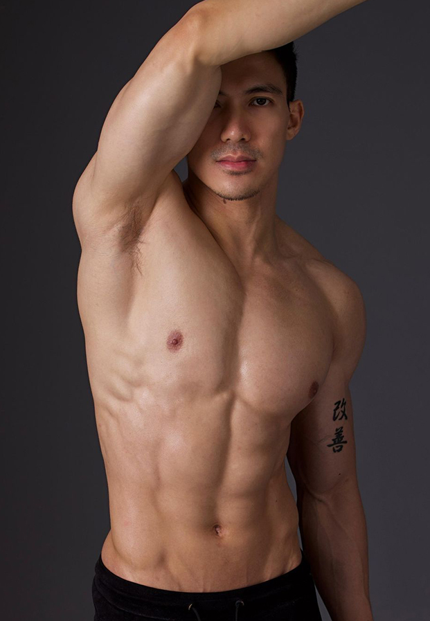 Cho Lim เทรนเนอร์หนุ่มหล่อ งานดี Six pack เริส เร้าใจสุดๆ