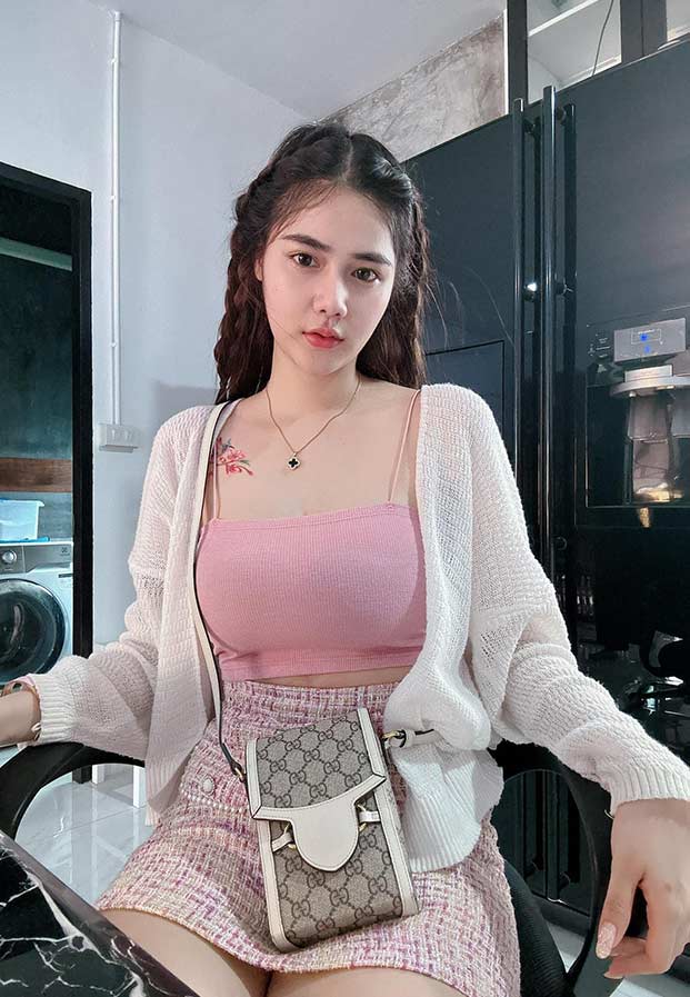 อีฟ แฟนองค์ดำ สวยสุดแซ่บ อกฟูภูเขาไฟ เผ็ดเกินคำบรรยาย