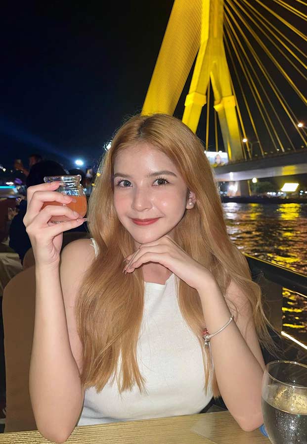 Pakjira Ardnarong เปิดวาร์ป เน็ตไอดอลน่ารักสดใส หวานซ่อนเปรี้ยว