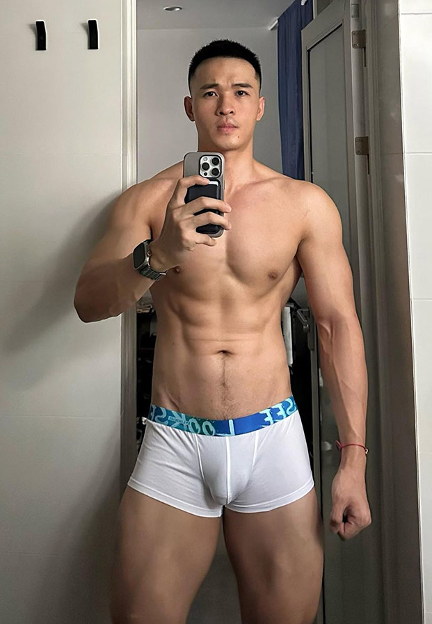 Corey Xiao แจกวาร์ปนายแบบหุ่นล่ำ เป้าแน่น ลำชัด ชวนเสียวหัว