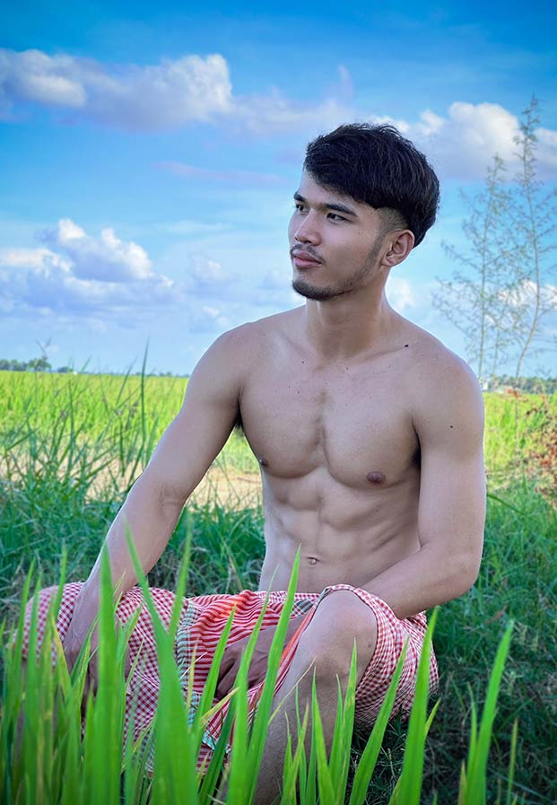 Pha Dav แจกวาร์ปหนุ่มงานดีจาก สปป. แซ่บไม่เบา ใหญ่ยาวชวนเสว