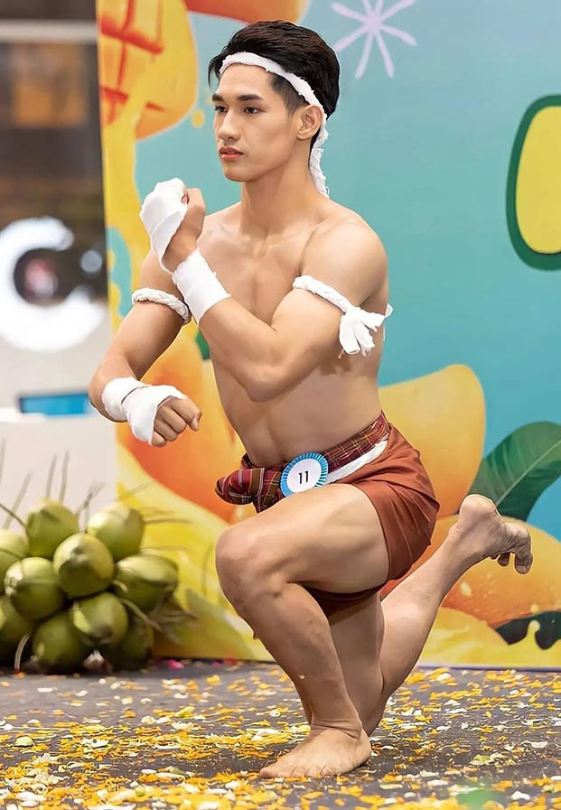 Patcharadol Dachpala แจกวาร์ปหนุ่มหล่อเสน่ห์แรง ซิกแพคแน่น