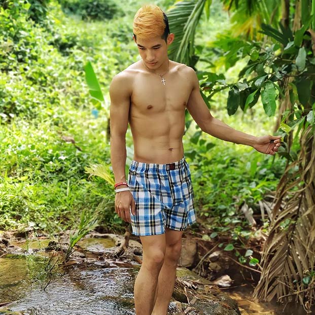 Patcharadol Dachpala แจกวาร์ปหนุ่มหล่อเสน่ห์แรง ซิกแพคแน่น