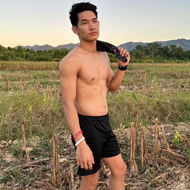 Patcharadol Dachpala แจกวาร์ปหนุ่มหล่อเสน่ห์แรง ซิกแพคแน่น