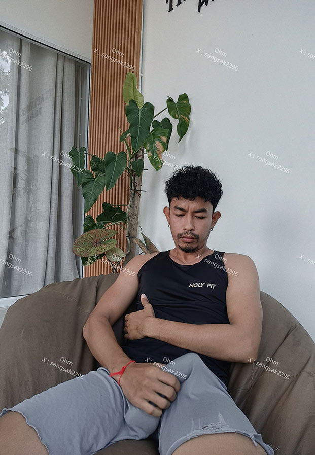 Ohm Natthaphong แจกวาร์ปหนุ่มคมเข้ม ห่อหมกไซส์บิ๊ก ดุ้นใหญ่รักธรรมชาติ