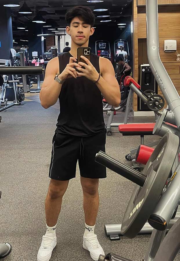 น้องTOPTAP เปิดวาร์ปหนุ่มวัยรุ่นวัยใส หุ่นแซ่บ กล้ามเนื้อสวย หล่อเหลาโดนใจ