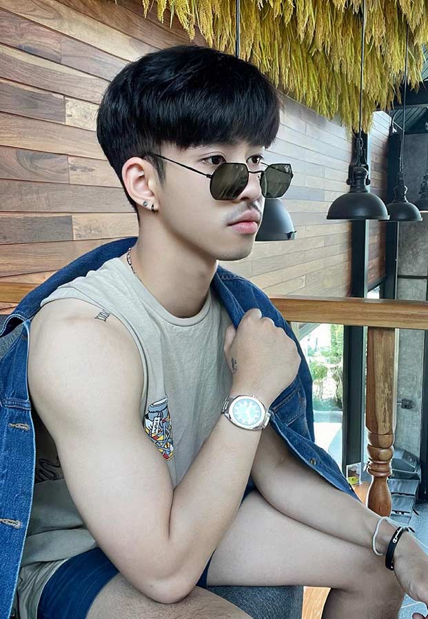 น้องTOPTAP เปิดวาร์ปหนุ่มวัยรุ่นวัยใส หุ่นแซ่บ กล้ามเนื้อสวย หล่อเหลาโดนใจ